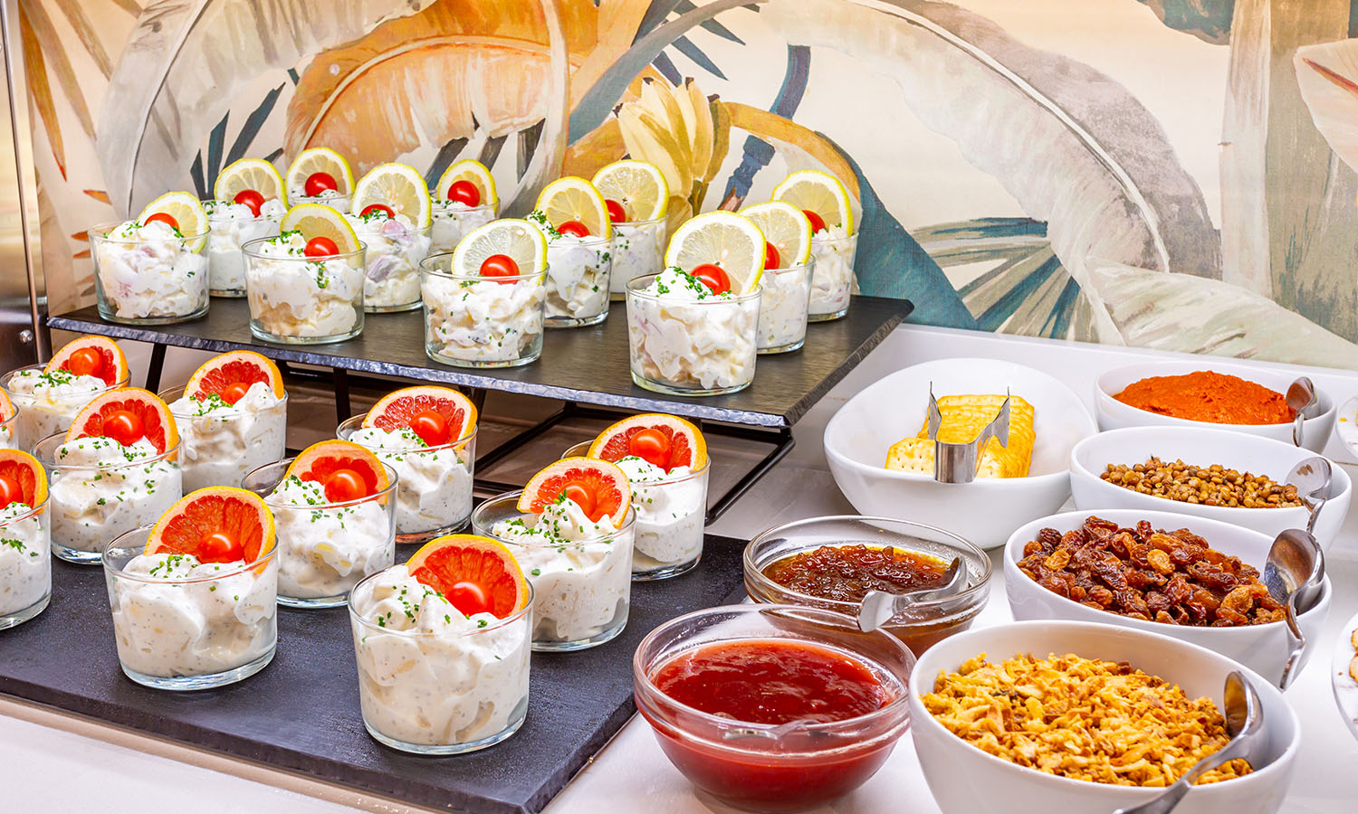 Oasis Restaurant | Sunset Beach Club | Sunset Beach Club
